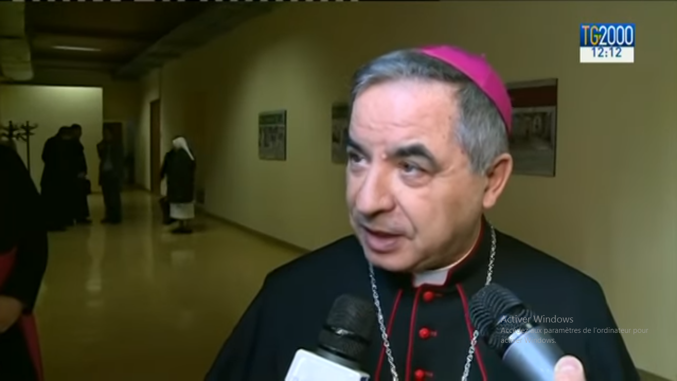 La capacité d’intégrer ceux qui arrivent, par Mgr Becciu - ZENIT - Français